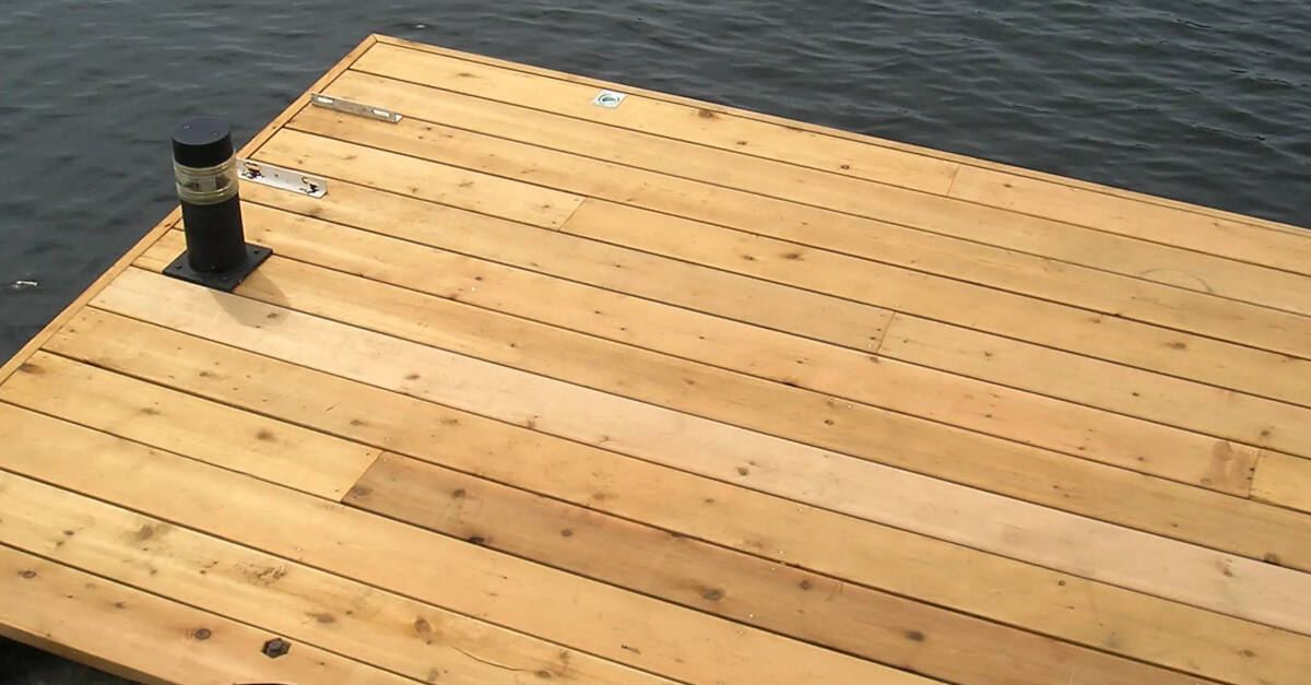 Deck & Dock Builders in Muskoka - BUILD | Classic Muskoka Homes